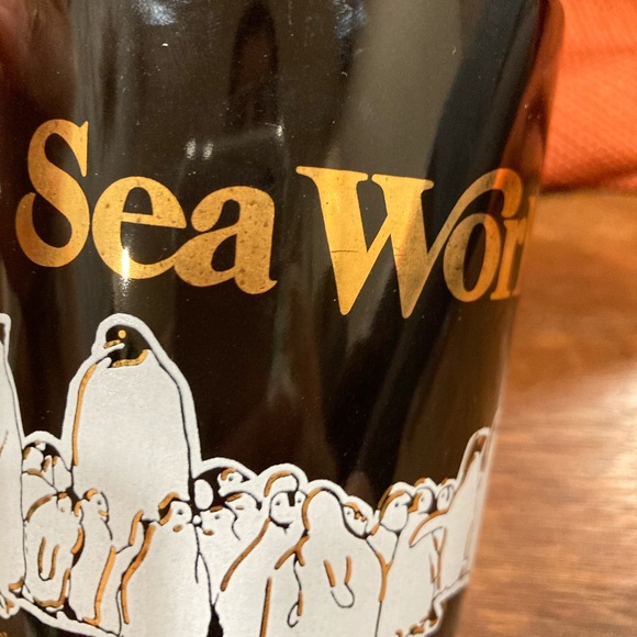 Sea World | Kitchen | Sea World Black Gold Penguin Shamu Coffee Cup Mug ...